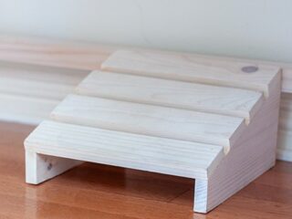 How To Build An Easy DIY Footrest For Under Desk