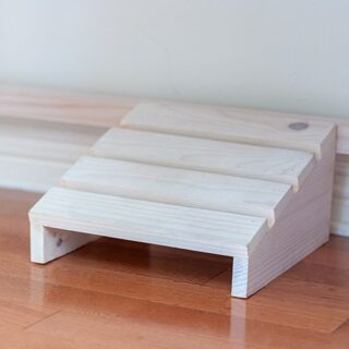 DIY Footrest For Under Desk