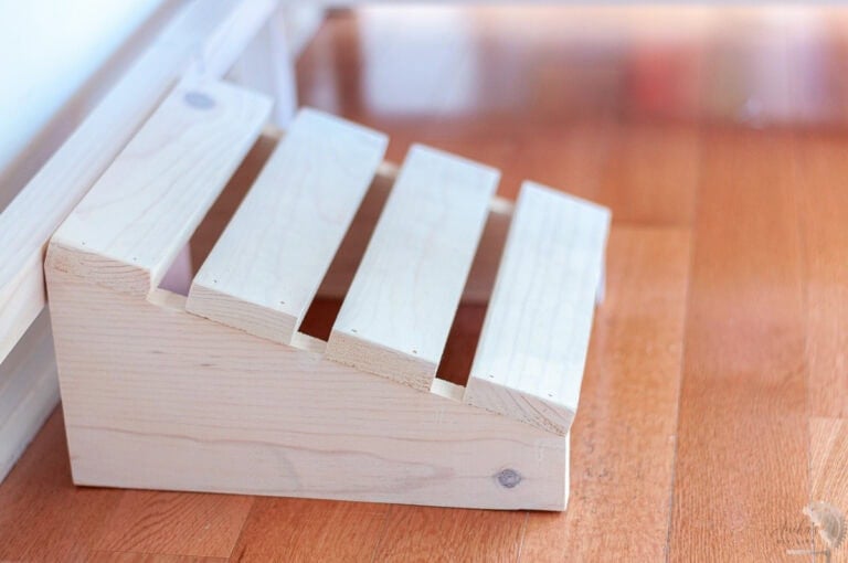 How To Build A Wooden DIY Foot Rest