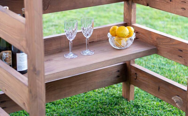 How To Build An Easy Modern DIY Outdoor Bar For $70 - Anika's DIY Life