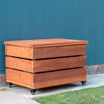 Easy DIY Outdoor Storage Box Using 3 Tools (w/Plans) - Anika's DIY Life