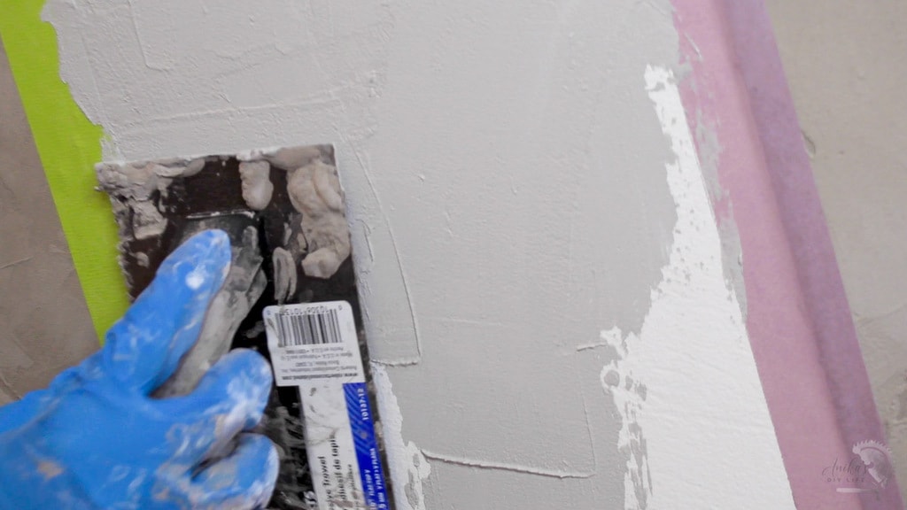 How To Make The Coolest DIY Cement Feature Wall - Anika's DIY Life