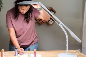 Cricut Bright 360 Led Lamp Review - Anika's DIY Life