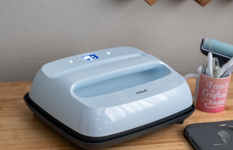 Cricut Easy Press 3 Review: Is It Worth It? - Anika's DIY Life