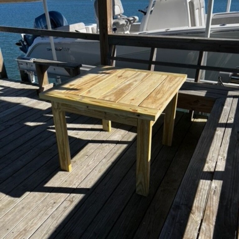 How To Build An Easy DIY Outdoor Dining Table (for Under $50)