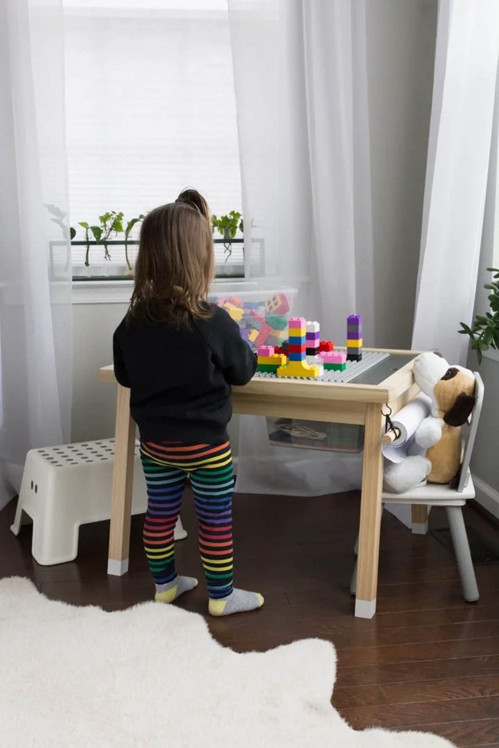 39 Easy DIY Kids Table And Chair Ideas You Can Build!