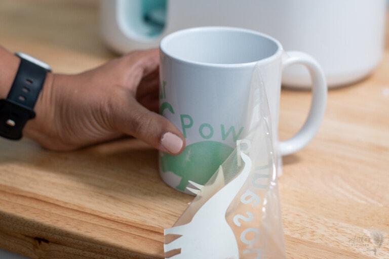 How To Personalize Mugs With Cricut - Anika's DIY Life