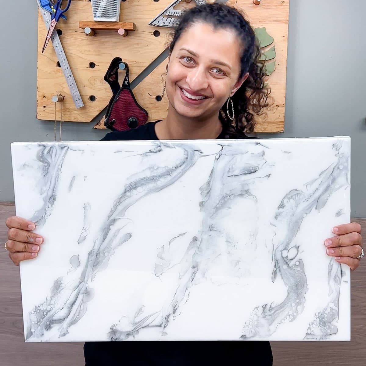How To Make Faux Marble Countertop With Epoxy - Anika's DIY Life