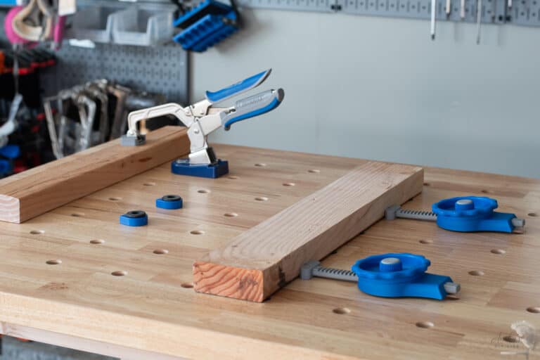 How To Build A DIY Small Mobile Workbench With Storage