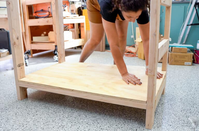 How To Build A DIY Small Mobile Workbench With Storage
