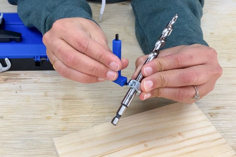 How To Use A Kreg Pocket Hole Jig - A BEGINNER'S GUIDE