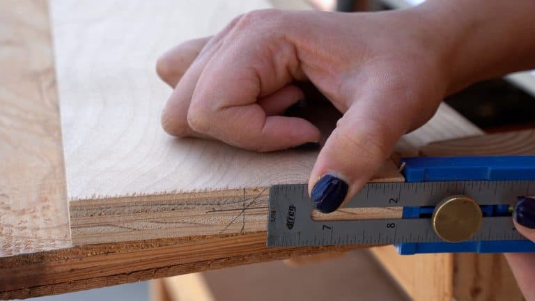 How To Make A French Cleat - 2 Easy Ways - Anika's DIY Life