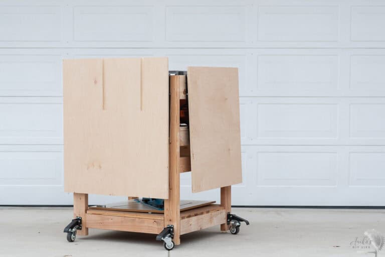 How To Build A DIY Table Saw Stand For Small Shops - Anika's DIY Life