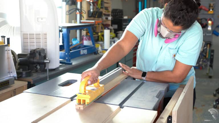 How To Make A DIY Rotating Picture Frame - Anika's DIY Life