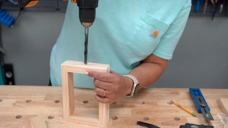 How To Make A DIY Rotating Picture Frame - Anika's DIY Life