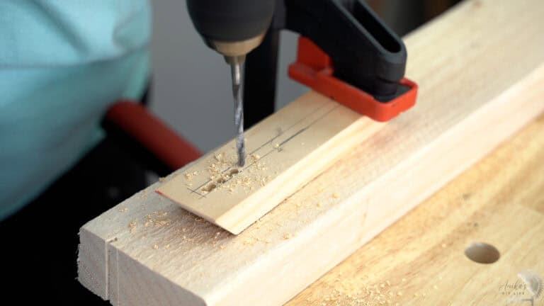 How To Make A DIY Rotating Picture Frame - Anika's DIY Life