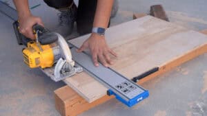 How To Cut Plywood: A Beginner’s Guide To Making Accurate Cuts - Anika ...